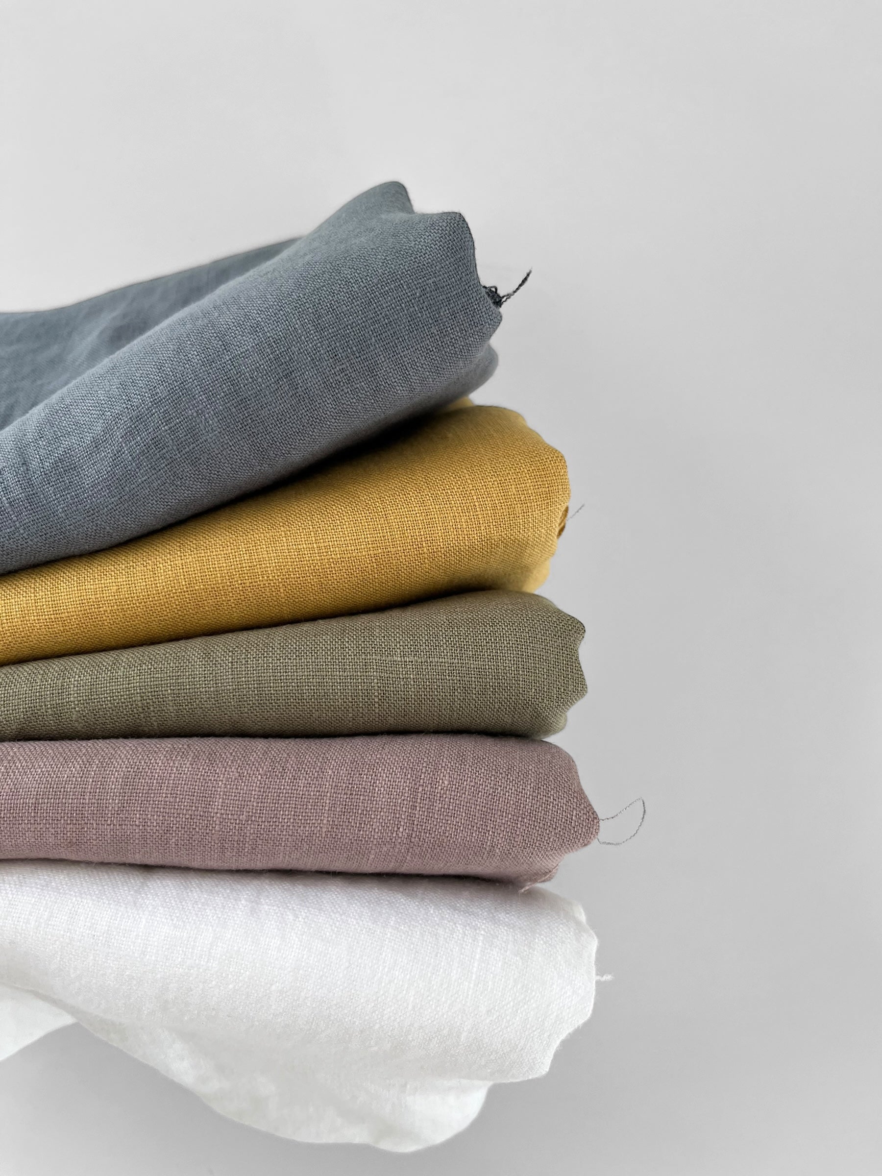 100% Lithuanian LINEN | 145gsm – all natural fabrics